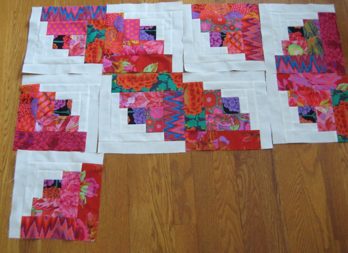 The Yarnarian: Curved log cabin