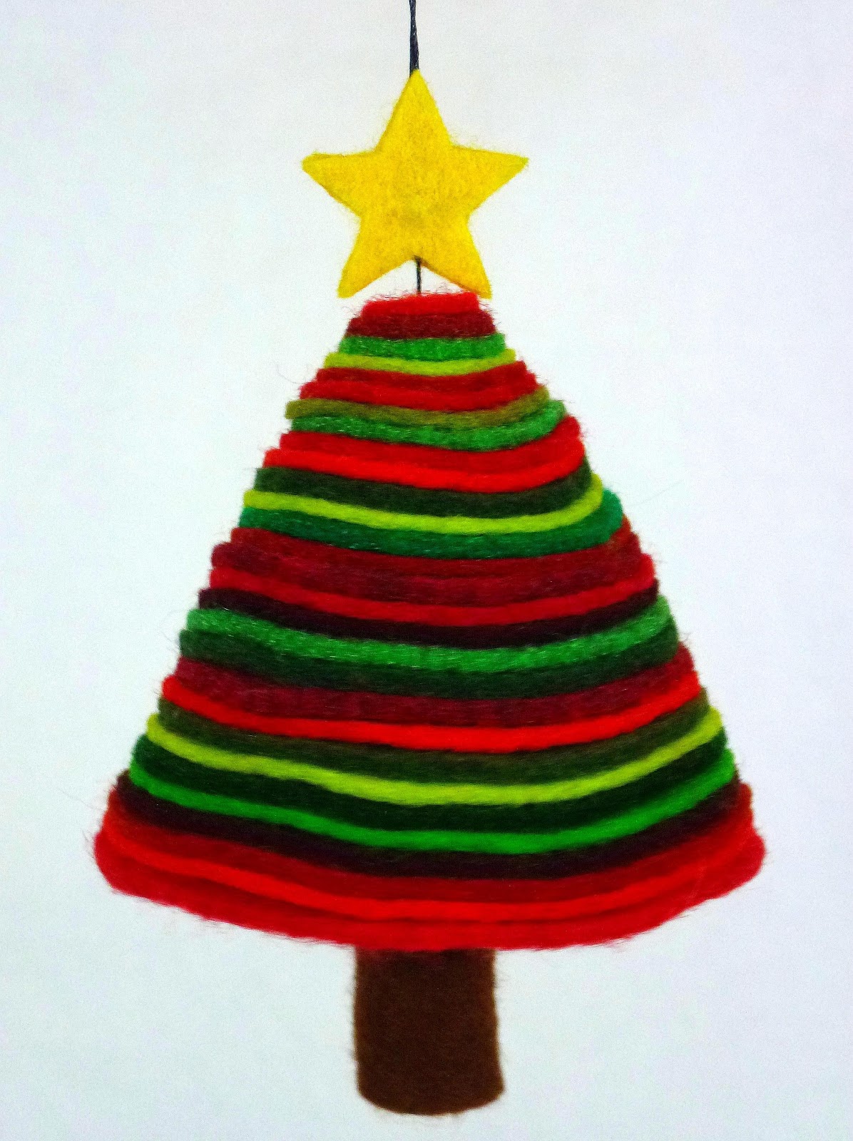 Leslie's Art and Sew: Simple Tree, Fun Photo
