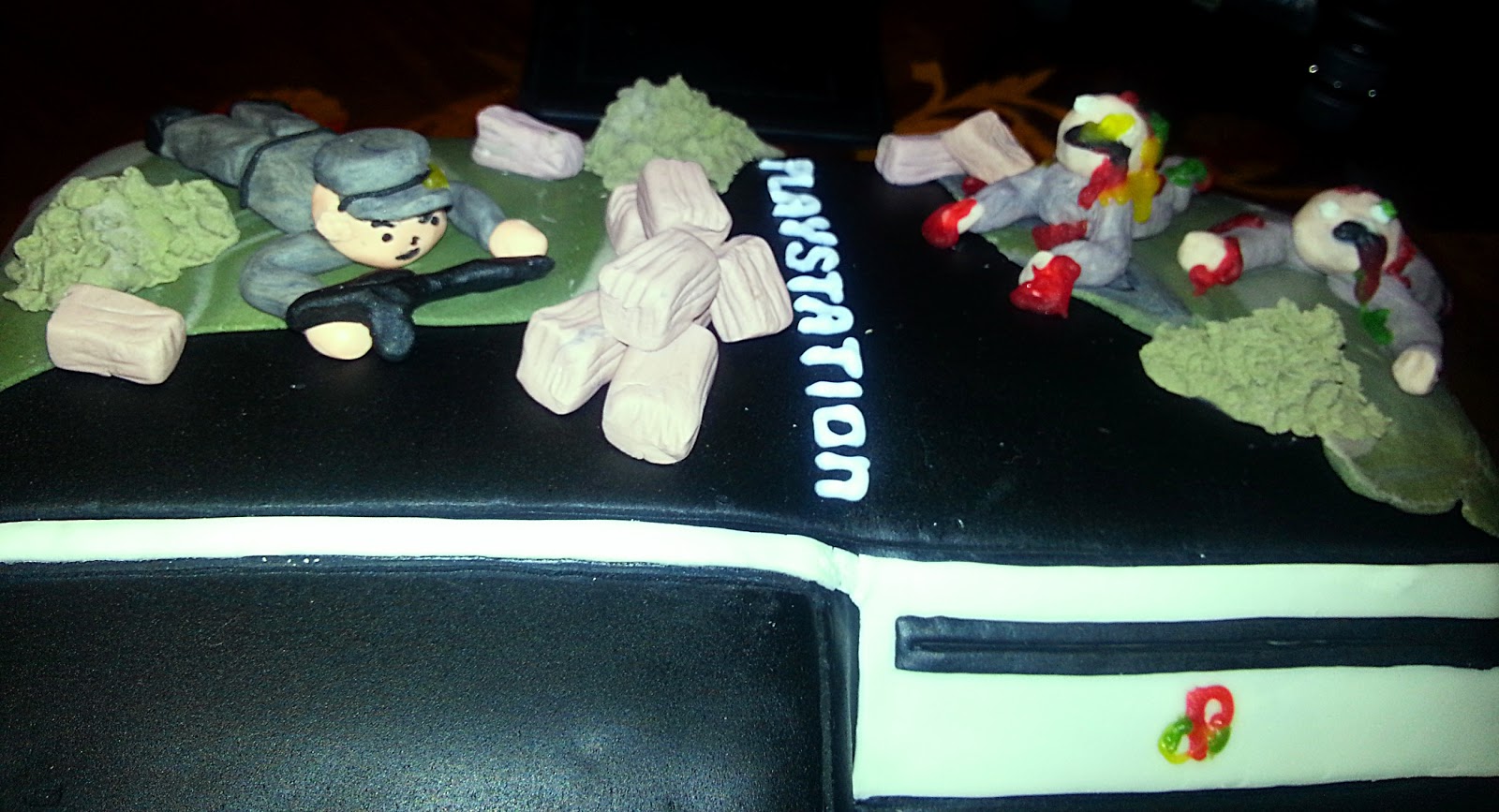 Playstation PS3 Cake | Chérie Kelly