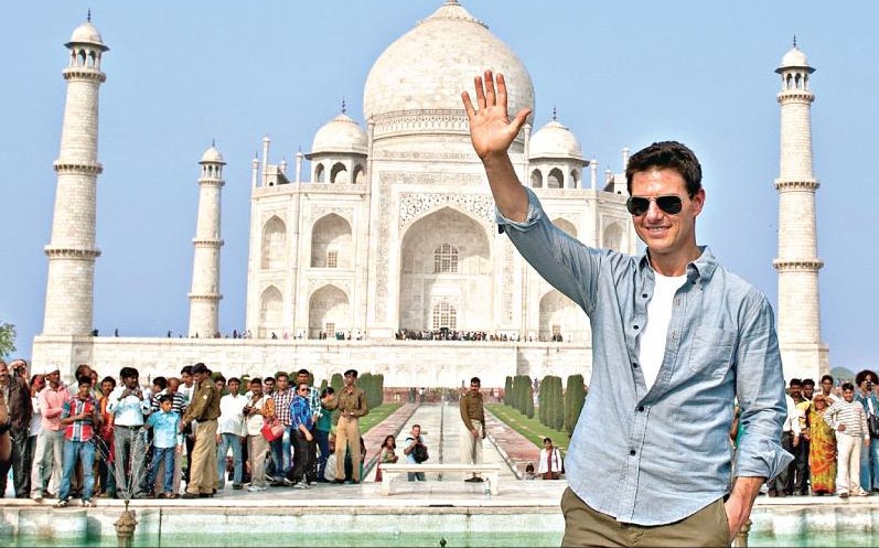 Tom Cruise now in India | At a glance Taj in tom's eyes ~ Groho Raj