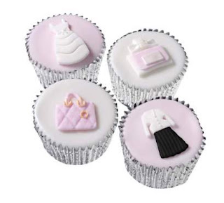 Disappear Here: Dior Harrods Limited Edition Cupcakes.