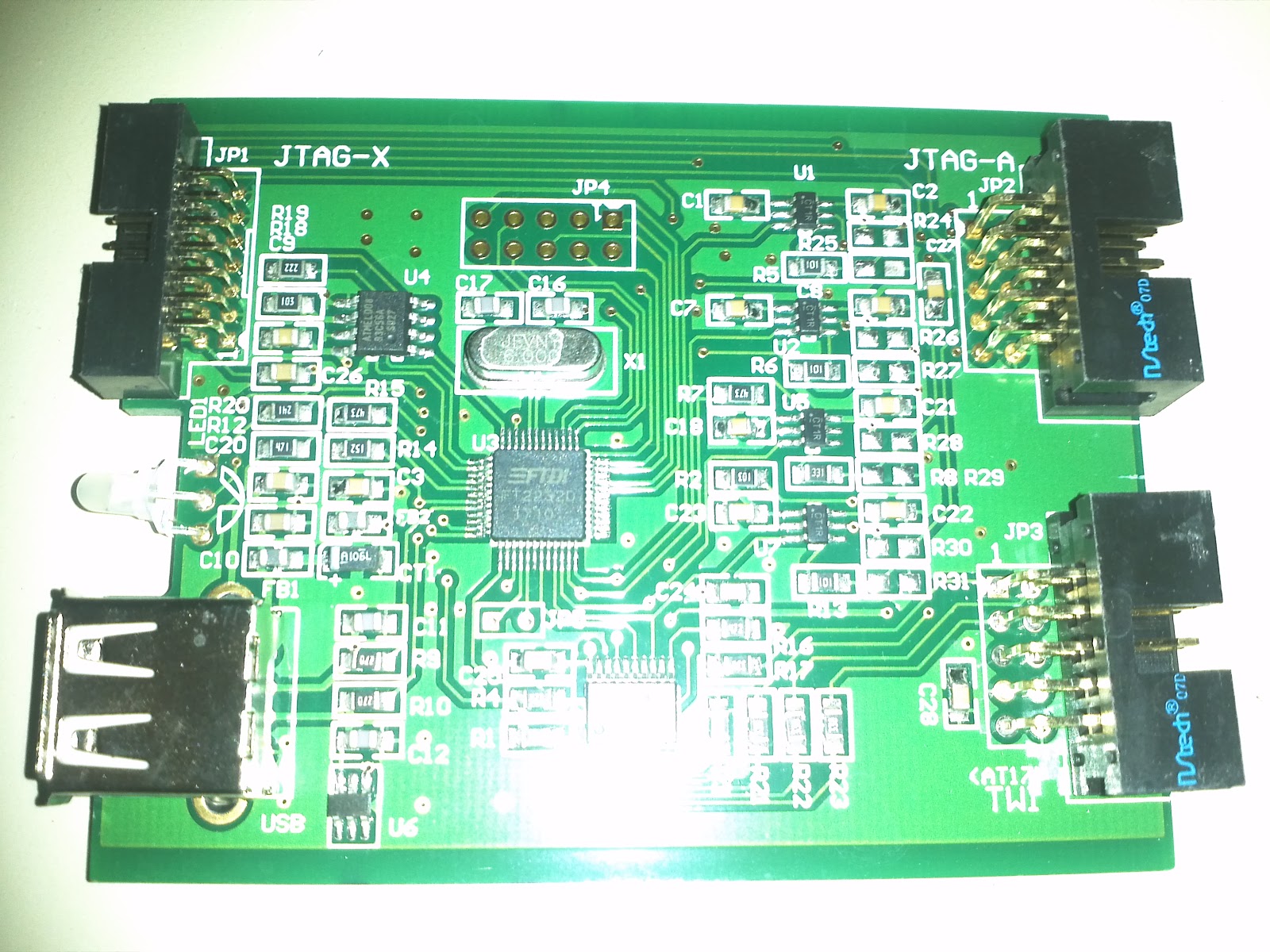 Byte Cruft: ATDH1150USB mini tear down.