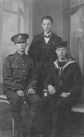 Remembering the fallen heroes of New Whittington WW1: JAMES CLEMENT LONGDEN