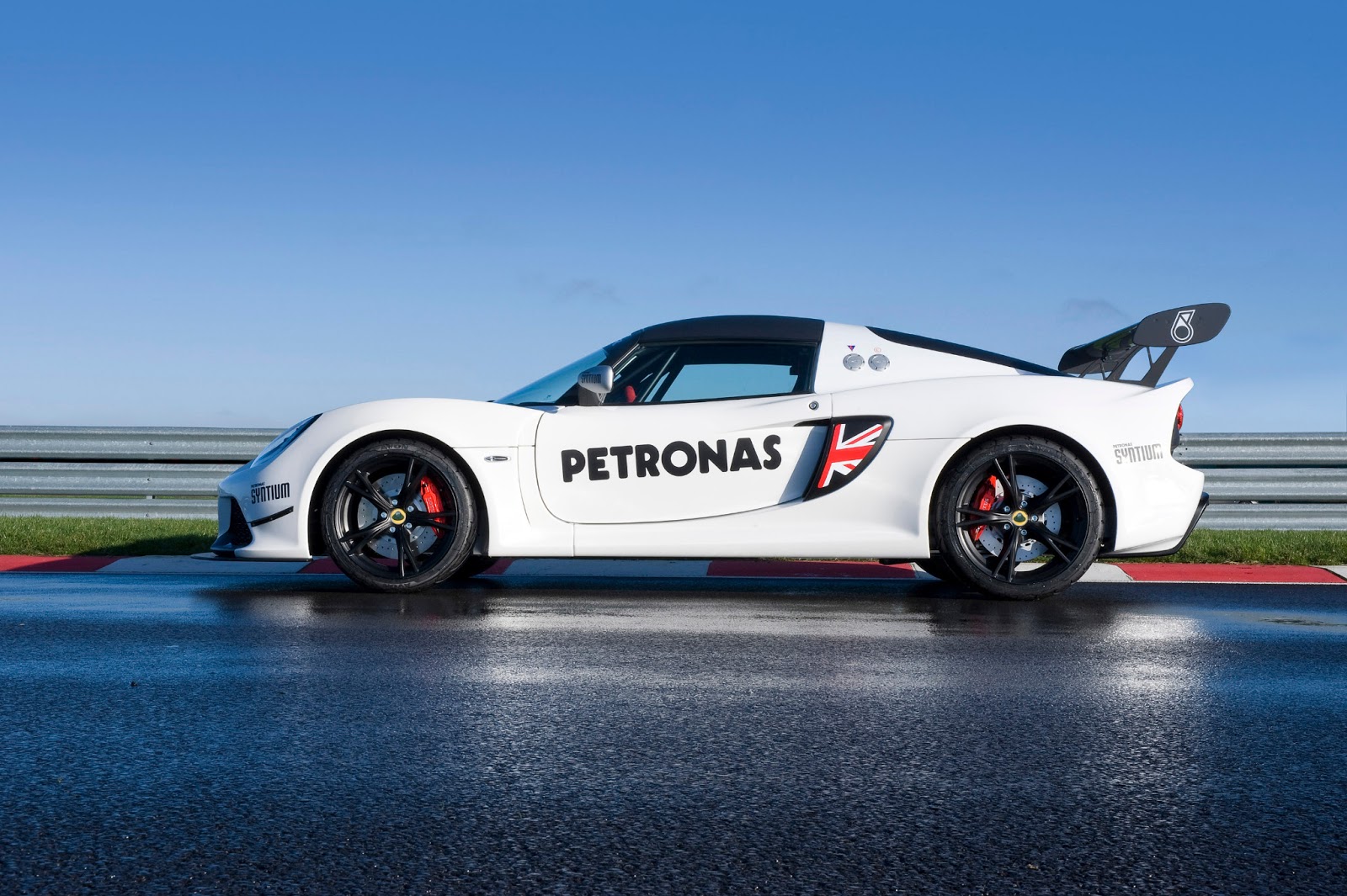 Lotus Exige V6 Cup R 2013 | Hottest Car Wallpapers | Bestgarage