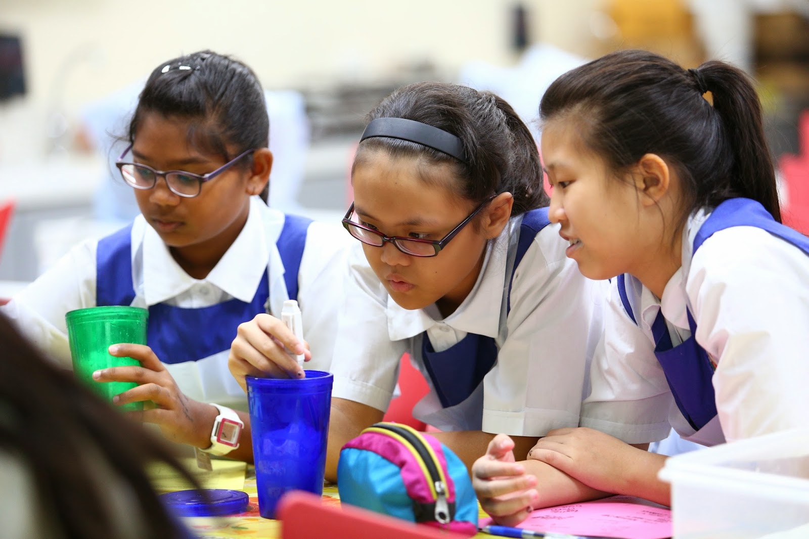 CHIJ STC Sec 1 EFL: EFL begins! Sec 1R at the Science Centre