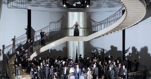 Opera czyli boski idiotyzm: "Bal maskowy" w Monachium zamajaczony