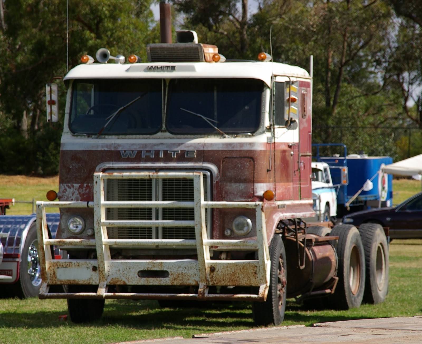 Historic Trucks: Whites