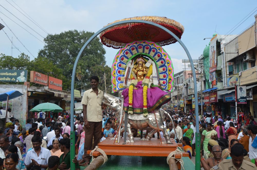 2017 Arunachala Karthigai Festival: Day 6. Day—Chandrasekhara on Silver ...