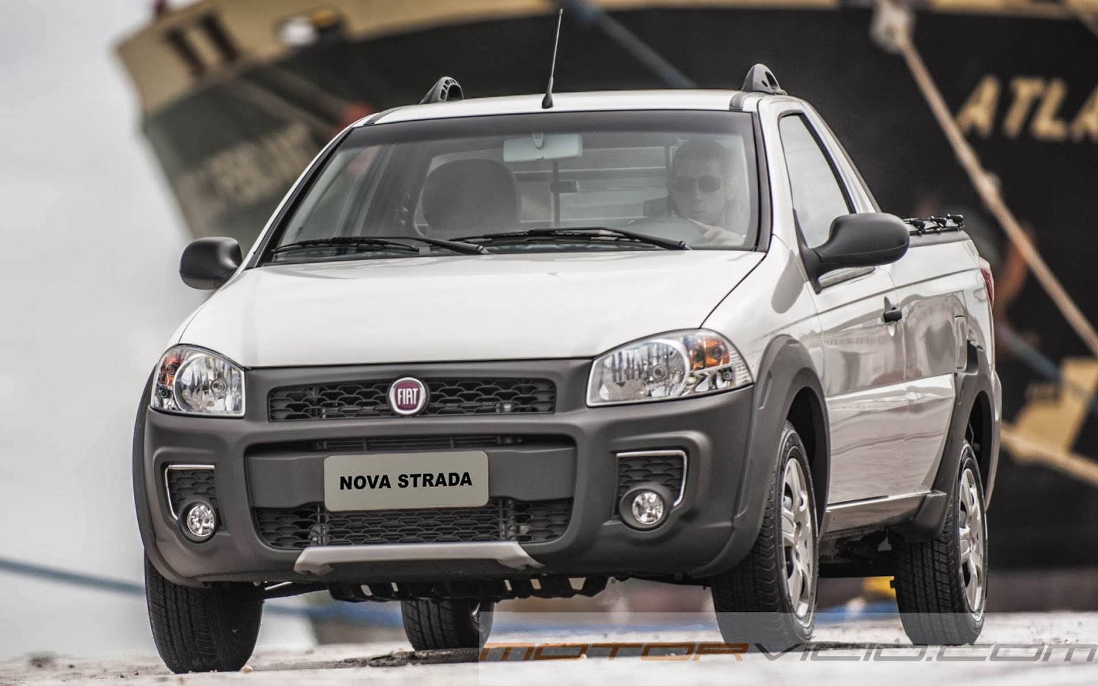 Fiat Strada 2014: vídeo, fotos, preços e detalhes