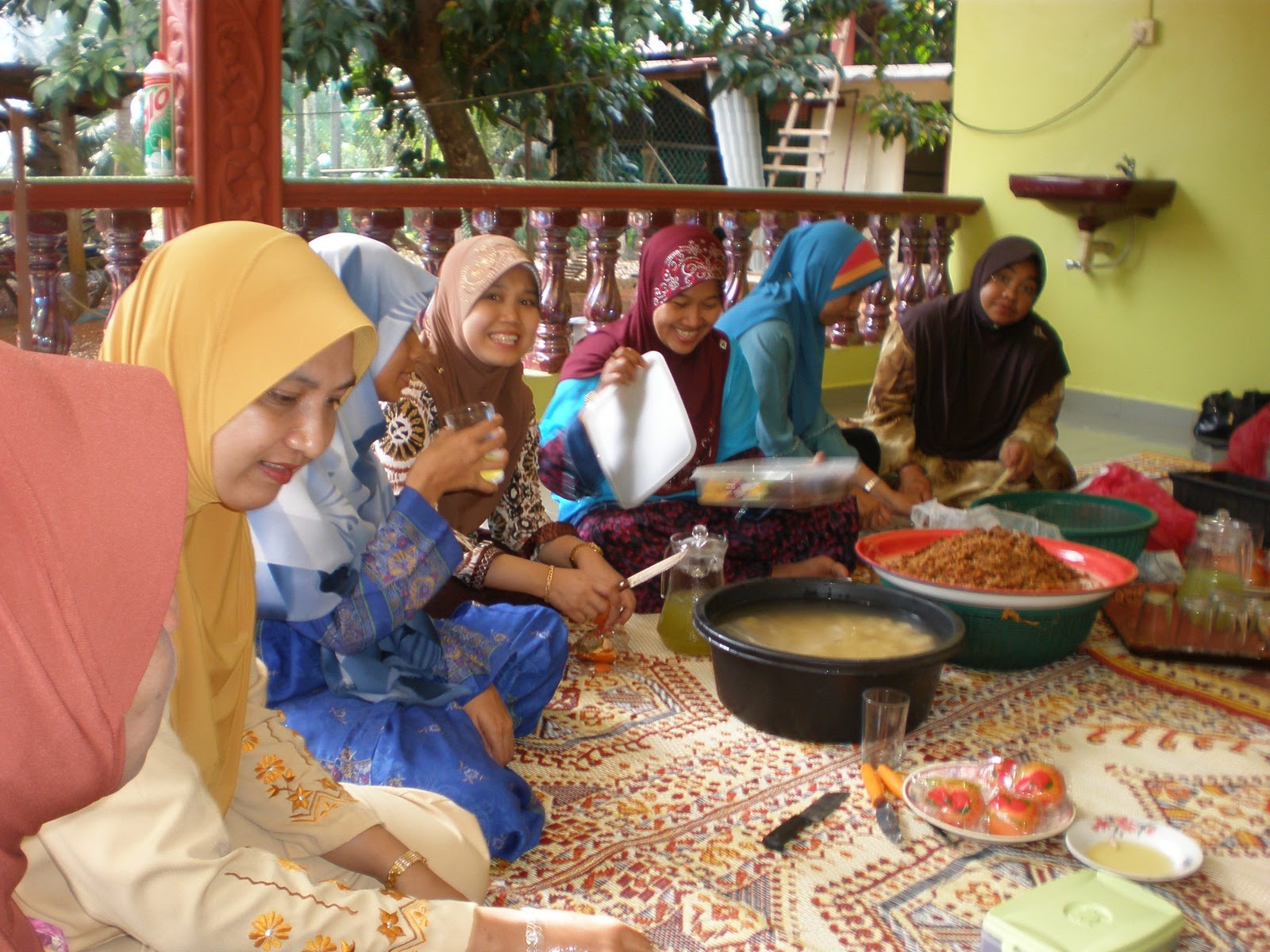 4fn1mf-family: Rewang