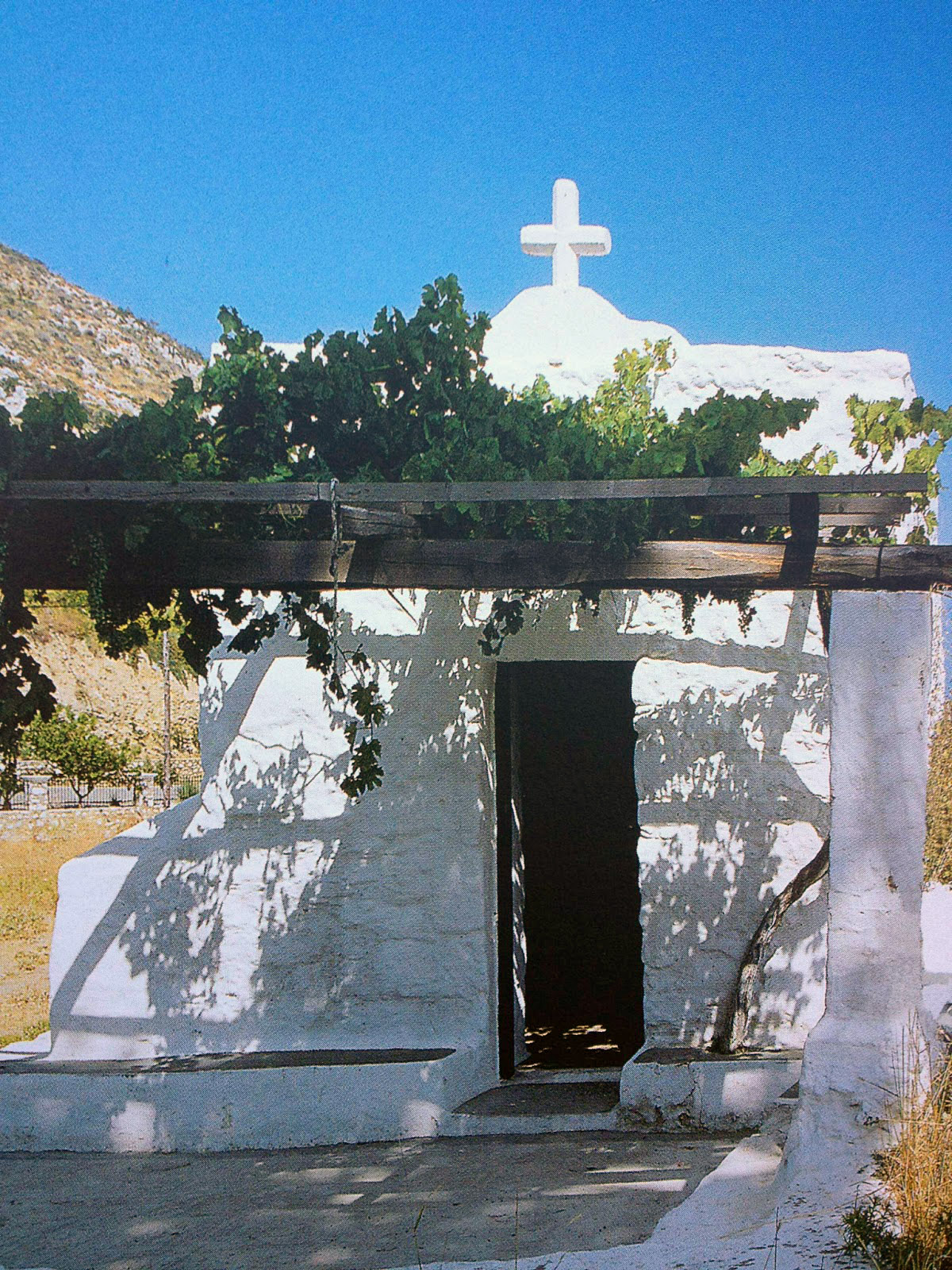 ΦΟΙΒΟΣ Ι. ΠΙΟΜΠΙΝΟΣ: Σκόρπιες σκέψεις πάνω στὴν ἑλληνικὴ γραμμὴ