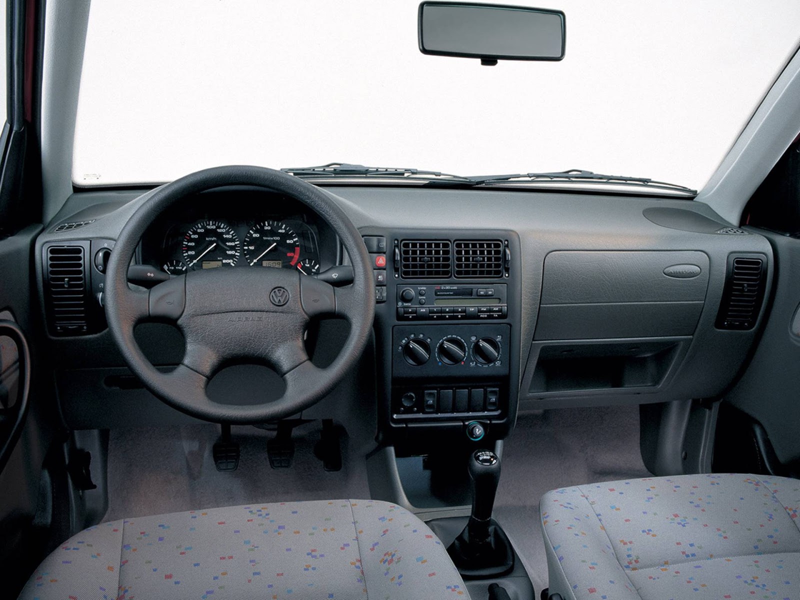 Volkswagen Polo Classic Special: fotos, preço e consumo