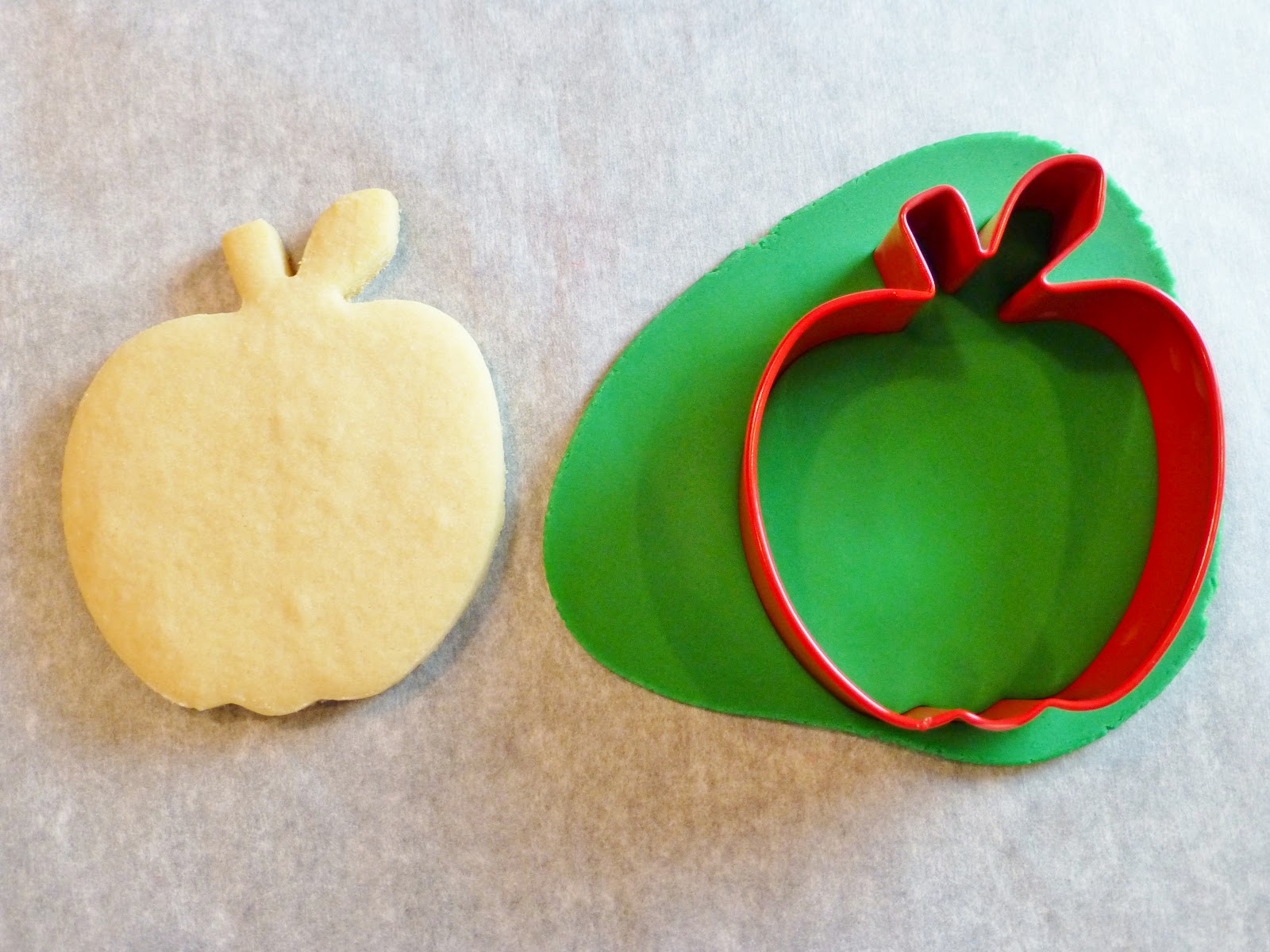 Sugartown Sweets: Apple Tree Cookies!