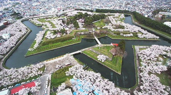 THE WORLD GEOGRAPHY: 15 Star-Shaped Forts From Around the World