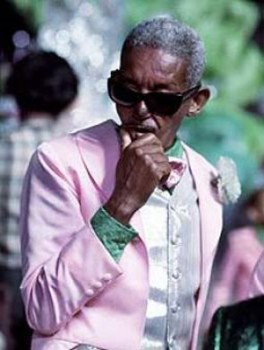 Cartola ("compositor divino")