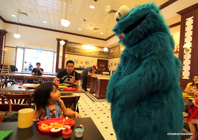 Cheekiemonkies: Singapore Parenting & Lifestyle Blog: Sesame Street ...