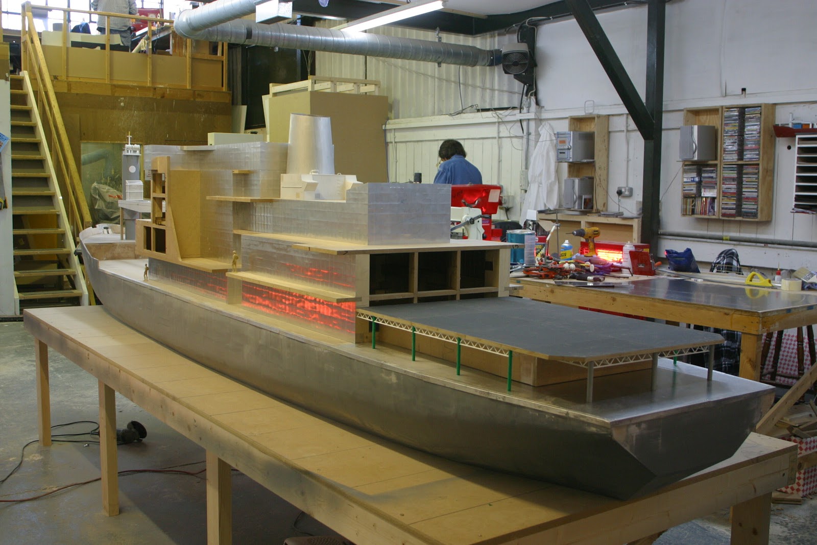 model ships in the cinema: Alien Versus Predator 2004