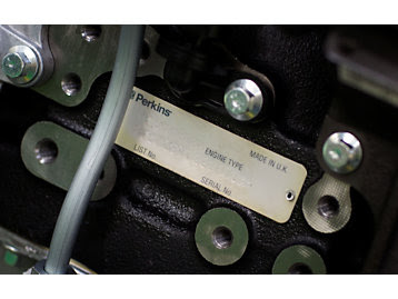 Engine nomenclature plate