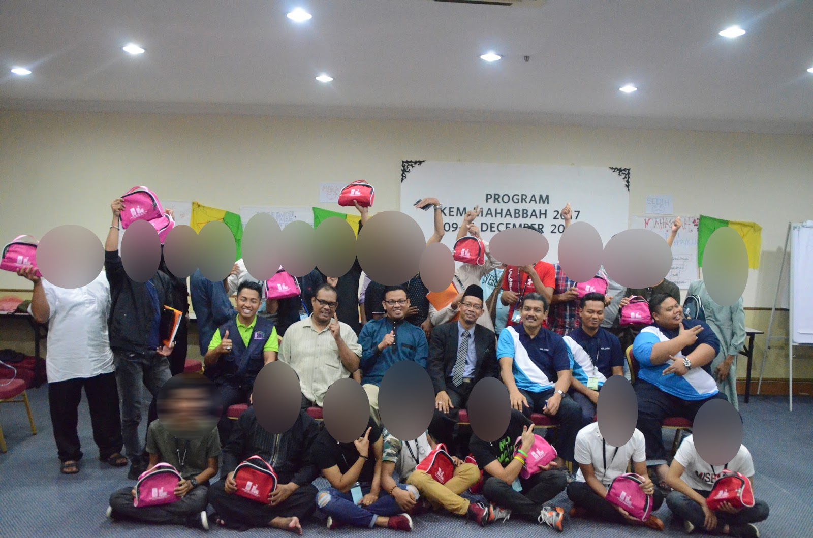 ISLAMIC TEAM BUILDING: PROGRAM BERSAMA GAY ANJURAN JAKIM