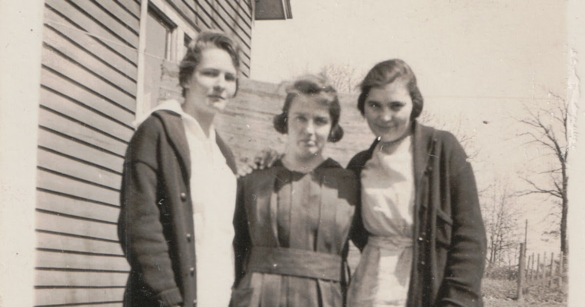 Pieces of Wild Rose, WI Area Genealogy and My Own: From Class of 1922 ...