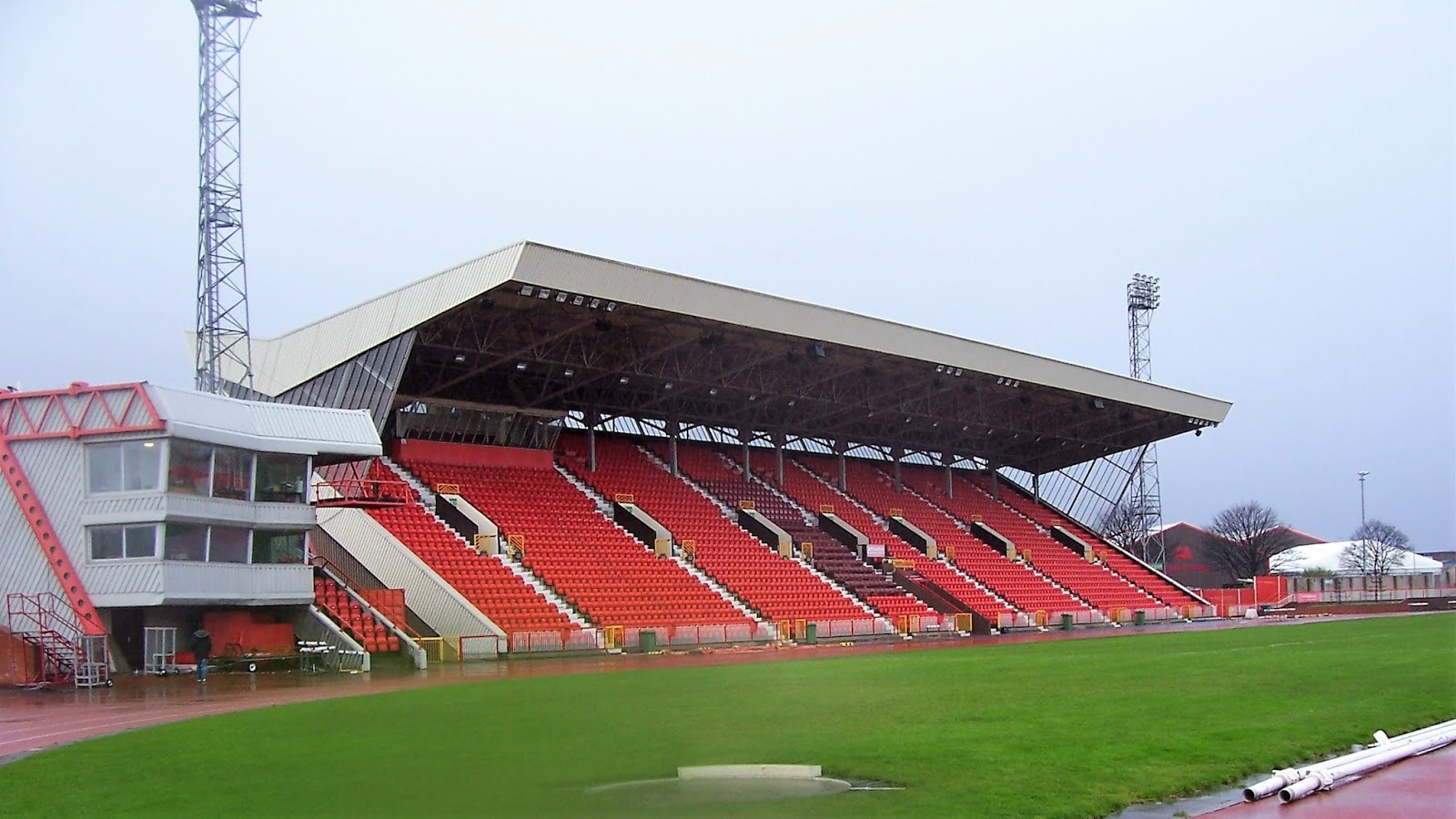 The Wycombe Wanderer: Gateshead - International Stadium