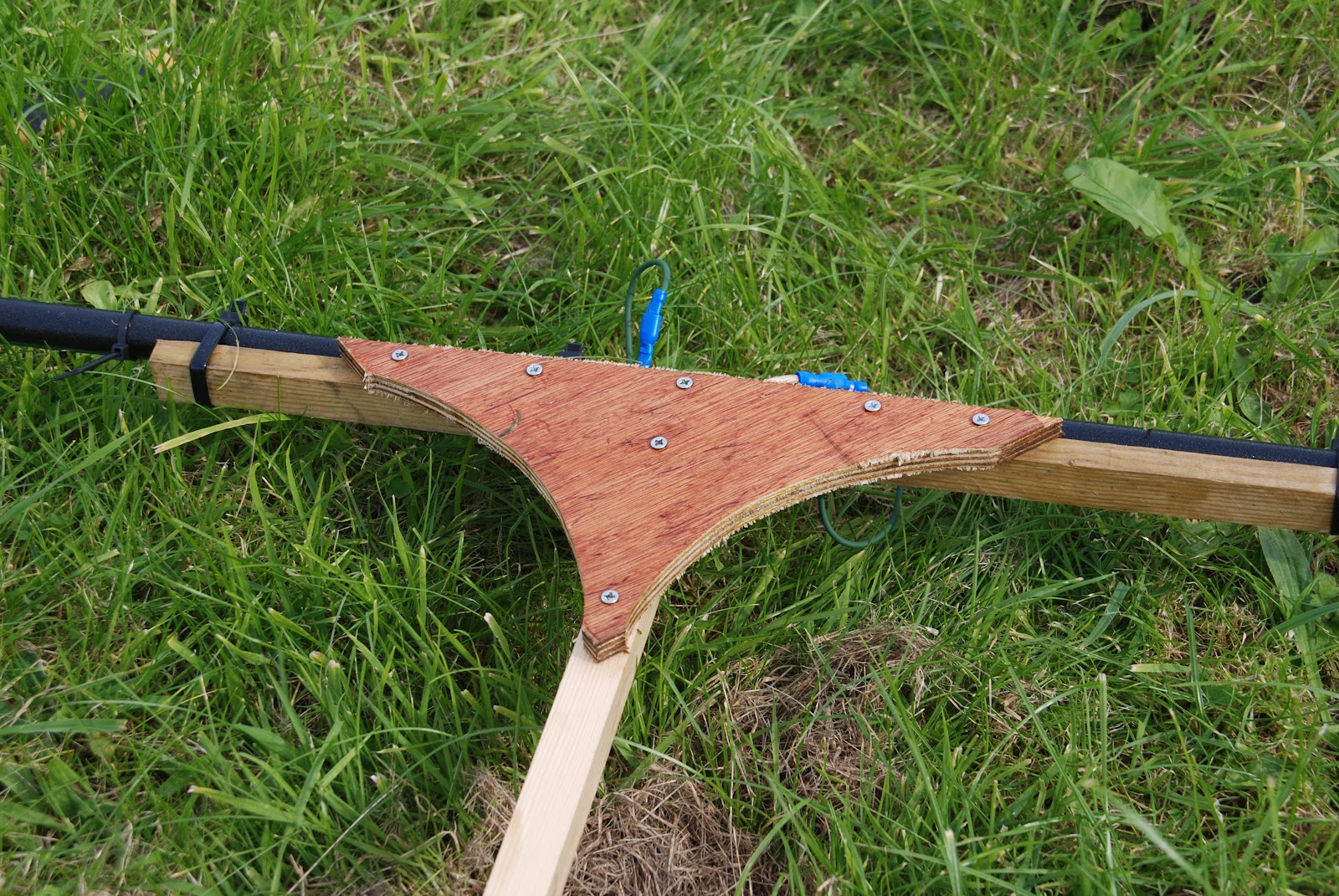 Real-World Amateur Radio: The Compact 20m 2-element Yagi