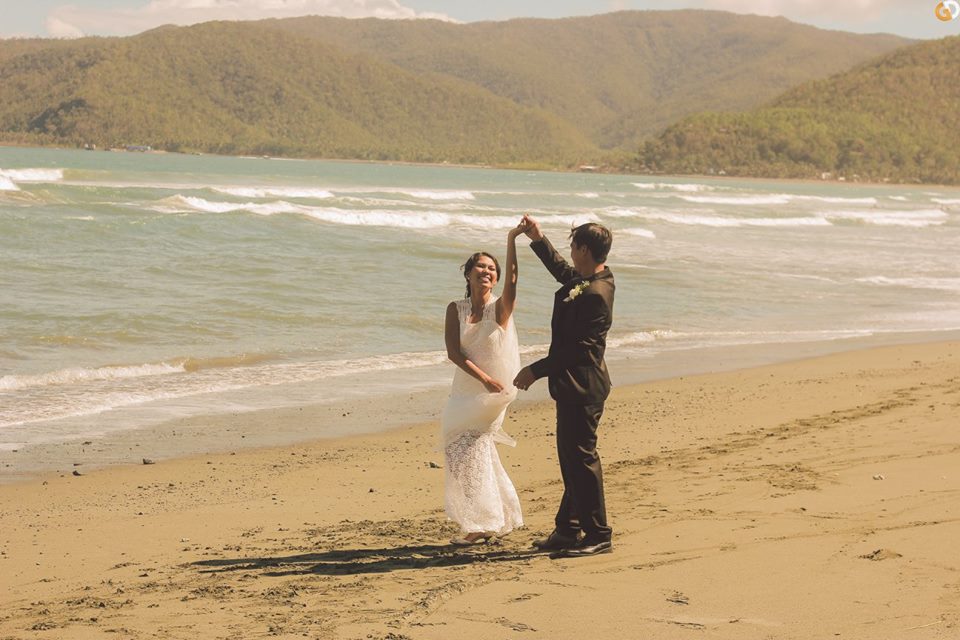 Our Baler Wedding ~ Curves & Laces