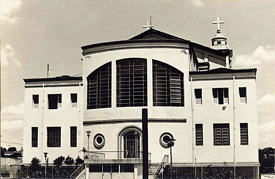 Museu Fotográfico de Divinópolis : Largo da Matriz & Catedral do Divino ...