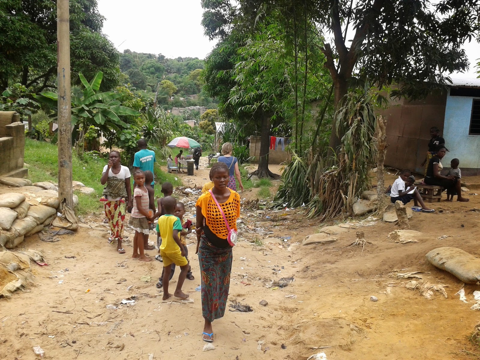 Ro and Glo in the Congo: Bagata and Bumbu