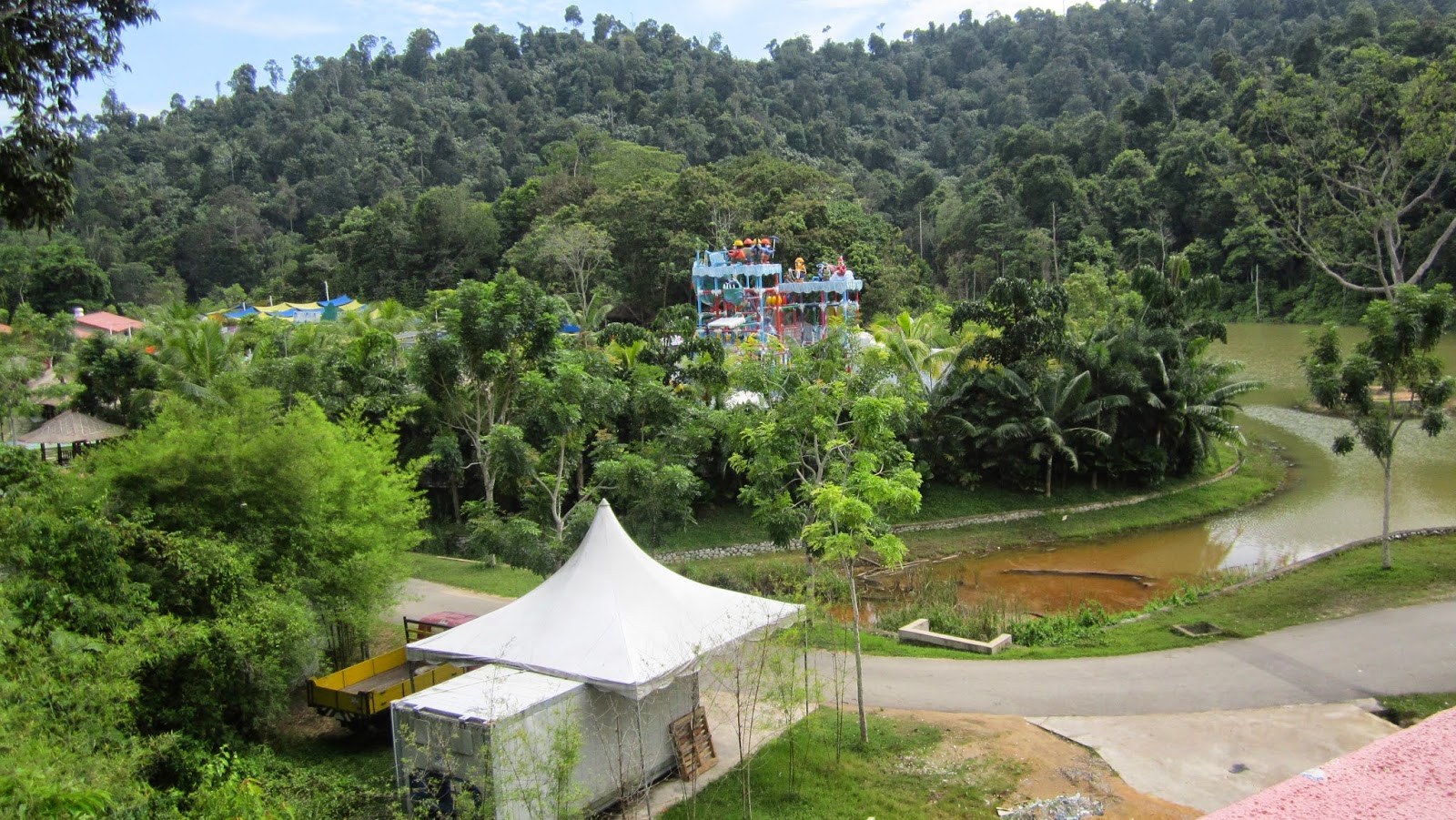Our Journey : Pahang Bukit Gambang - Bukit Gambang Water Theme Park