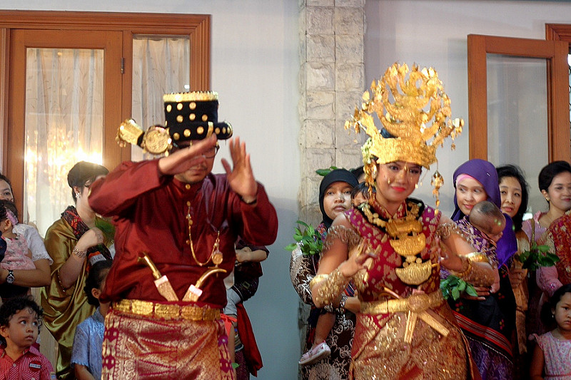 " SANGGAR NUSANTARA DOT COM " | Jakarta: SEWA BAJU ADAT MANDAILING ...