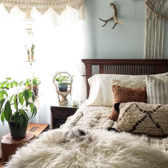 The 5 Basic Elements of Boho Style - Little Vintage Cottage