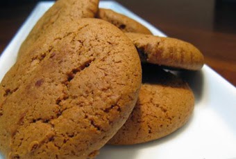 In en om die huis: Maklike Gemmerkoekies Resep.