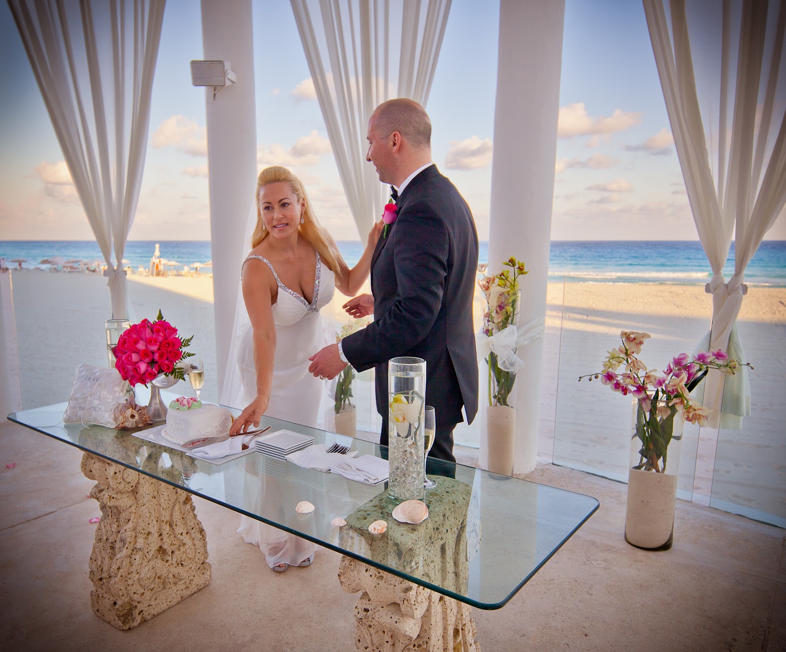 Mr. and Mrs. Gregory Greenhaw's Wedding Style