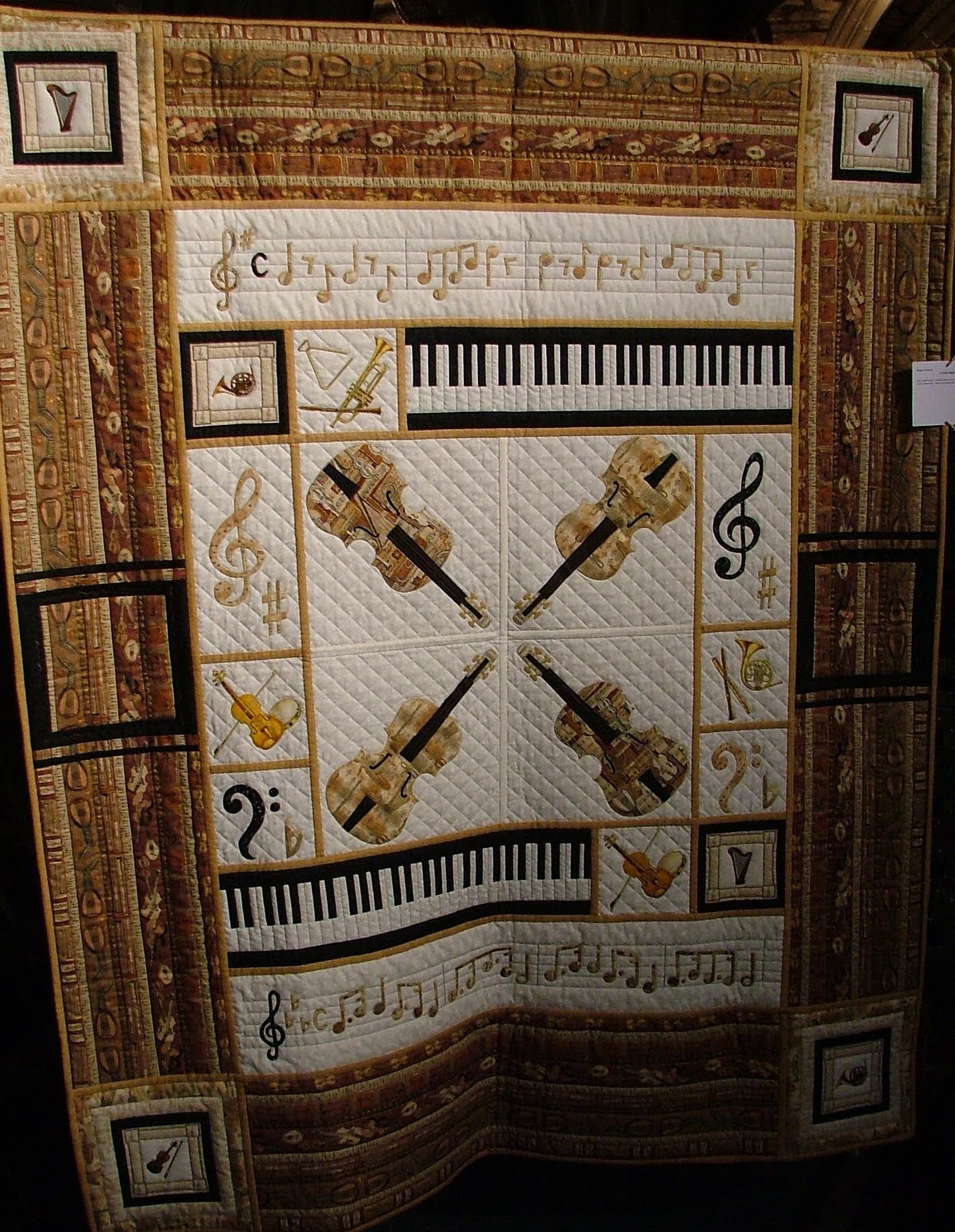 Dilys The Quilt: BLOG 138