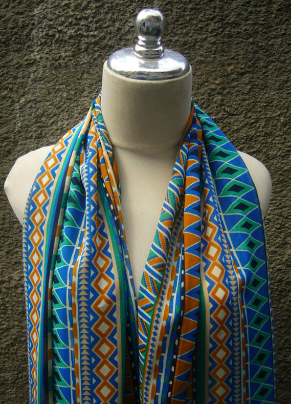 TRIBAL STUFFS: Shawls