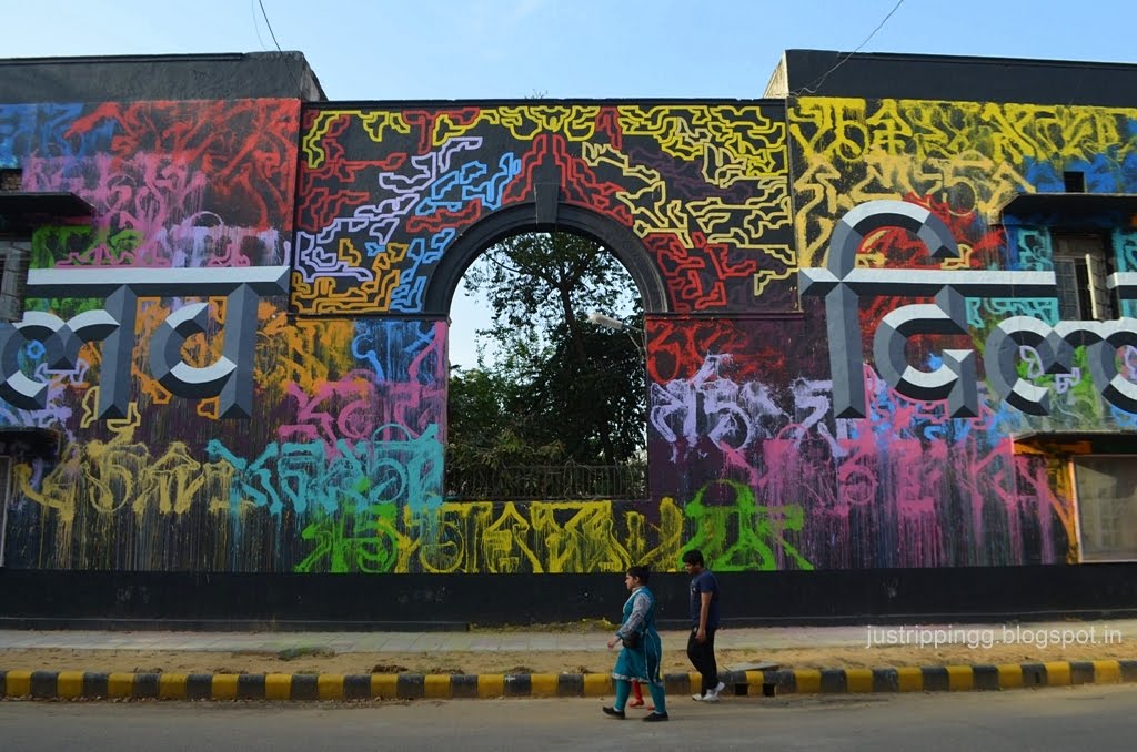 Just Tripping!: Walking Delhi – Blooming Walls of Lodhi Colony