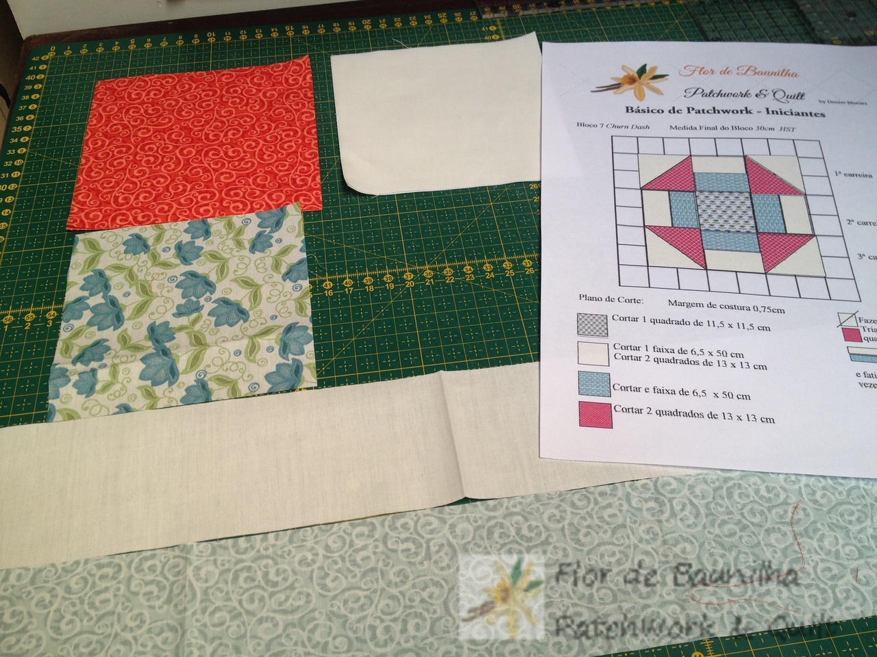 Flor de Baunilha Patchwork : Tutorial 8 Churn Dash - Sampler Quilt