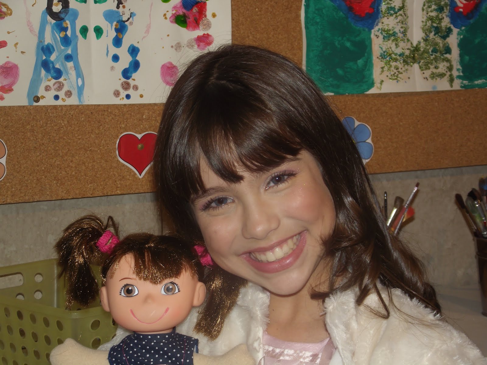 Bruna Carvalho: Atriz Bruna Carvalho será a Nina na novela Carrossel