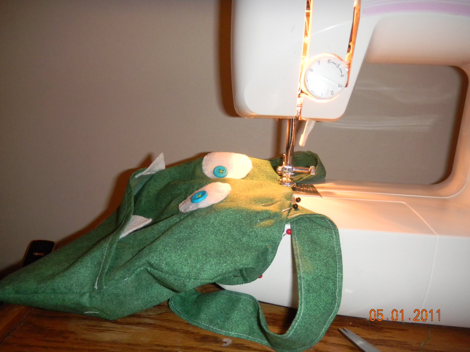 Sew, Embroider, And Love: Monster Bags for Kids