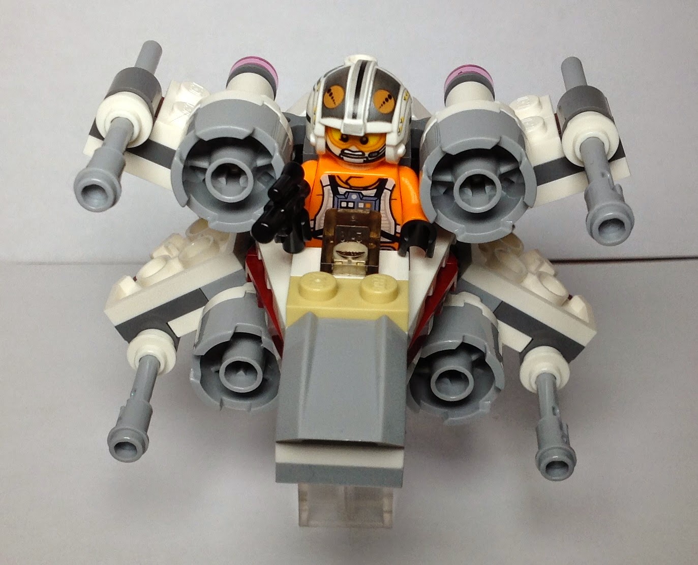 Dark Cloud Blogs: LEGO Star Wars Microfighter X-Wing Fighter Review for MF0