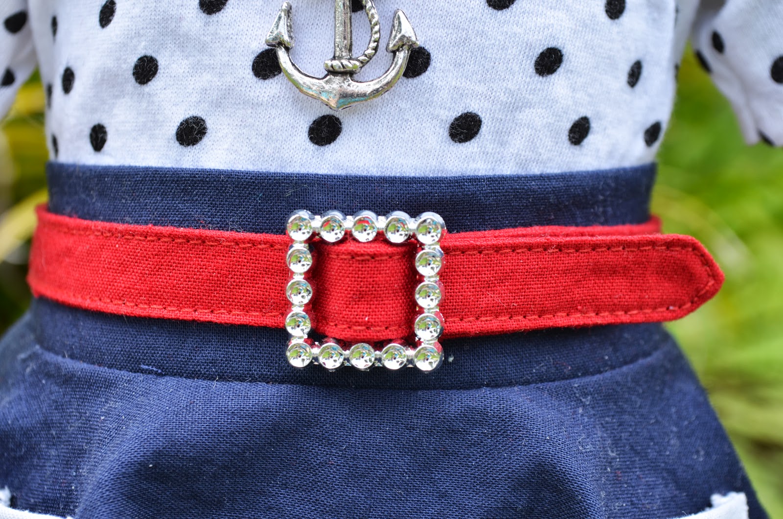 2013 DW Fashion Design Challenge: Entry #21