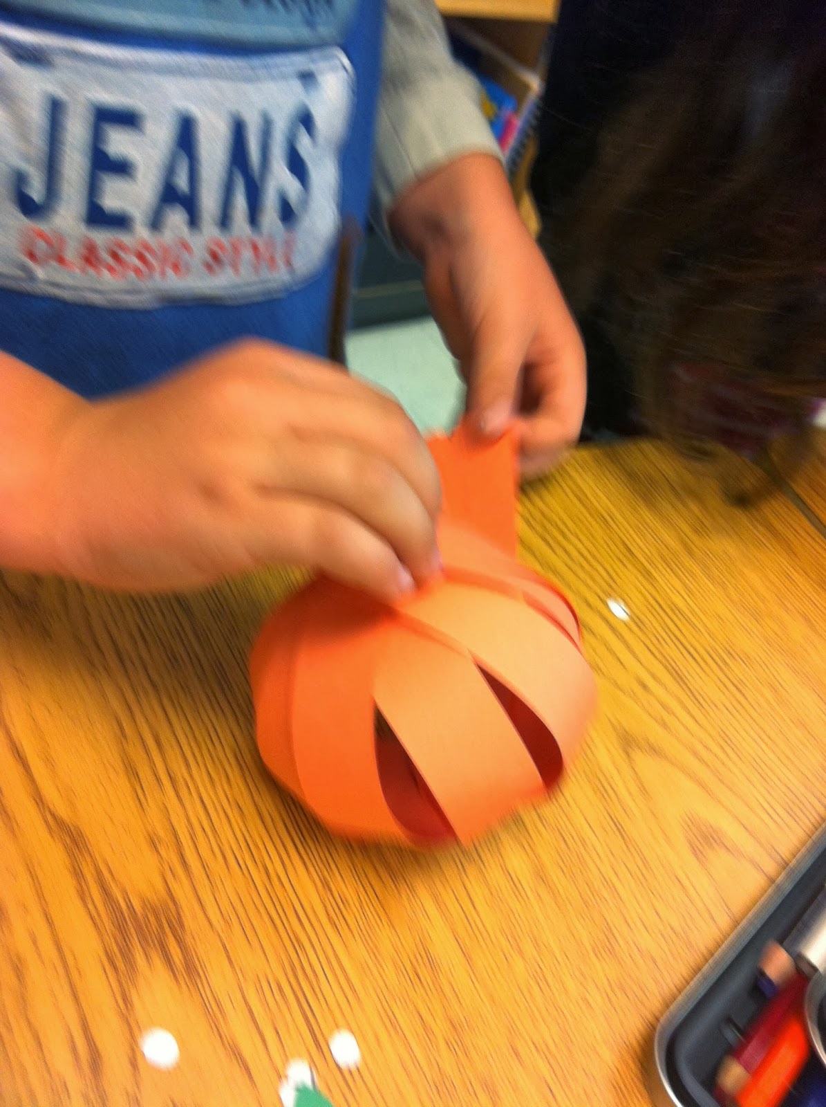 Sweet Garden: Crumpled apple and 3D pumpkin.