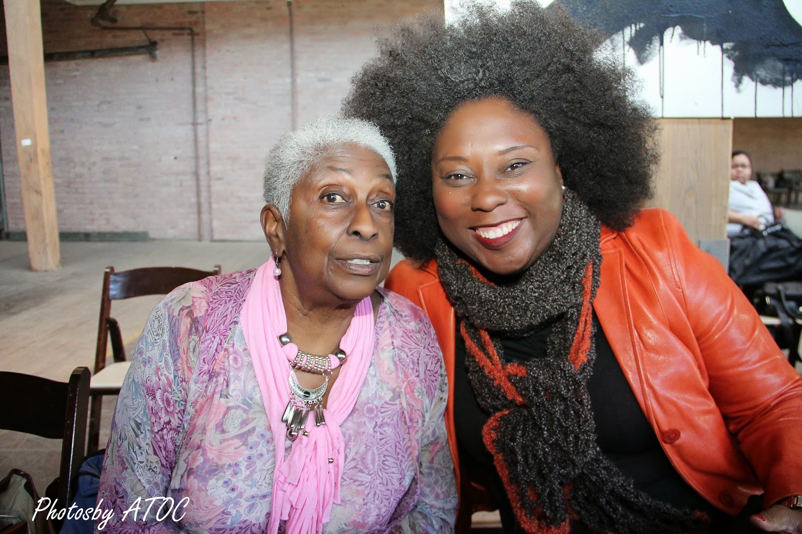 GUTHRIE BONNETT-EVENT EDITOR: Larkin Designs 2020 Fashion Chicago ...