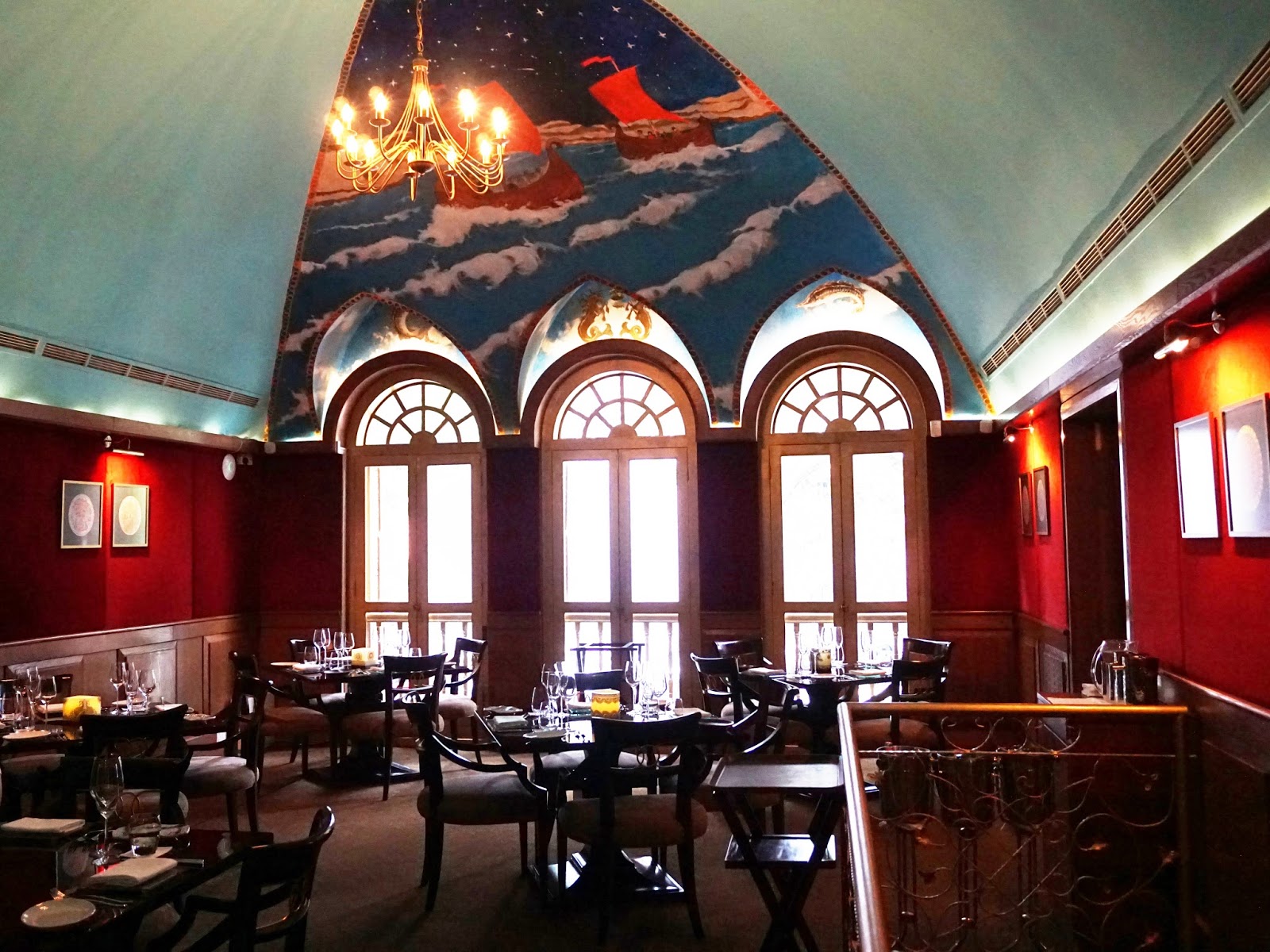 PinkyPiggu: SAHA, Signature Indian Restaurant & Terrace Bar At Duxton Hill