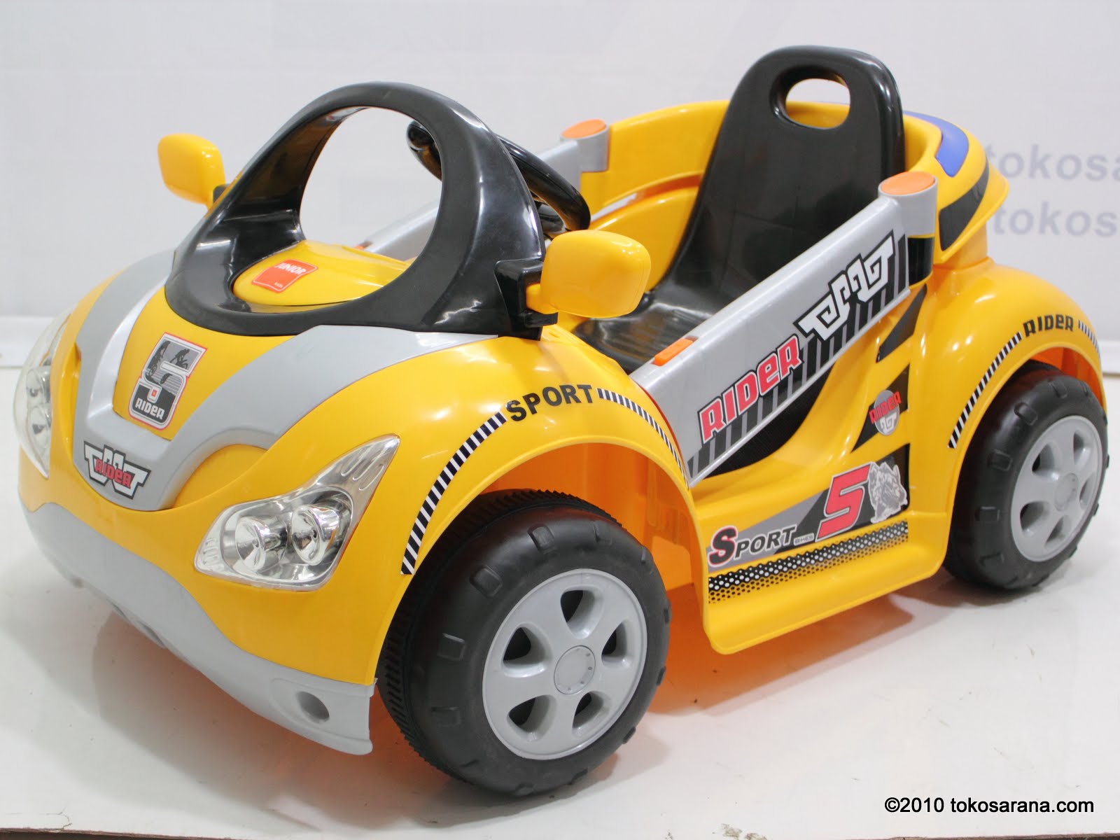 tokomagenta: A Showcase of Products: Mobil Mainan Aki JUNIOR CH9916 ...