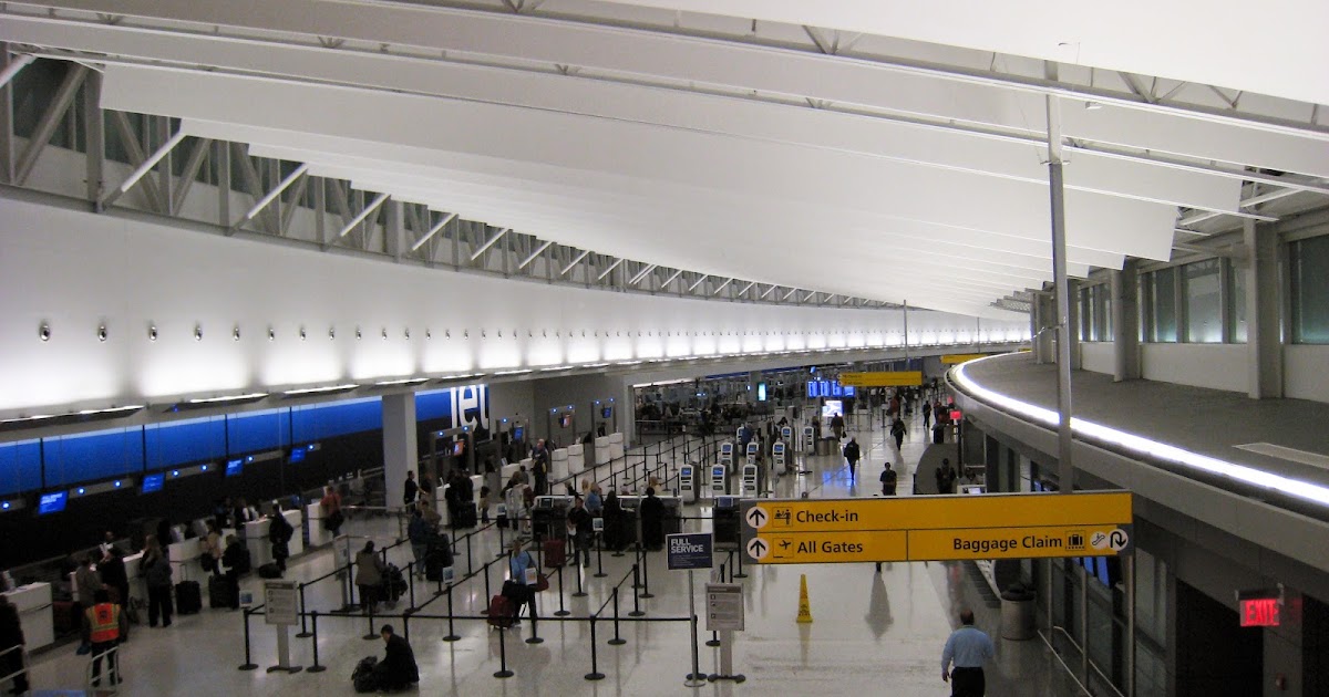 Fasilitas Bandar Udara ( Bagian Sisi Darat)