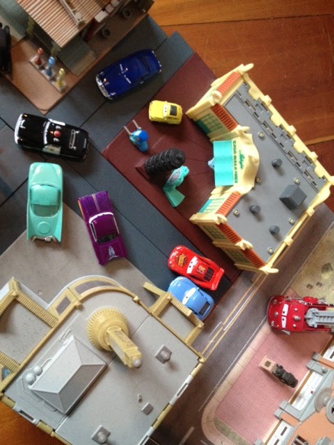Dan the Pixar Fan: Cars: Courthouse Playset
