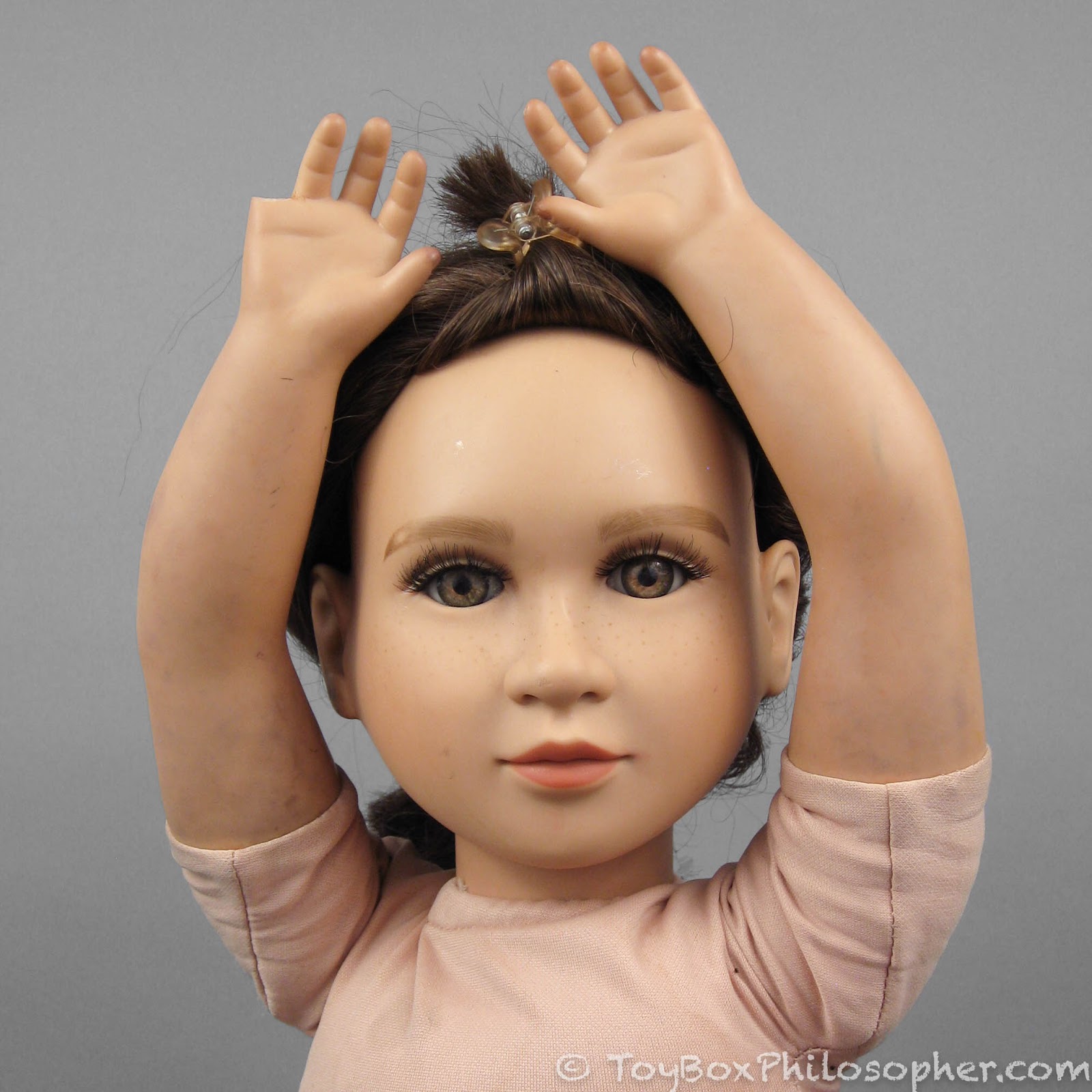 The My Twinn Project Shop: Lost Finger Lenora