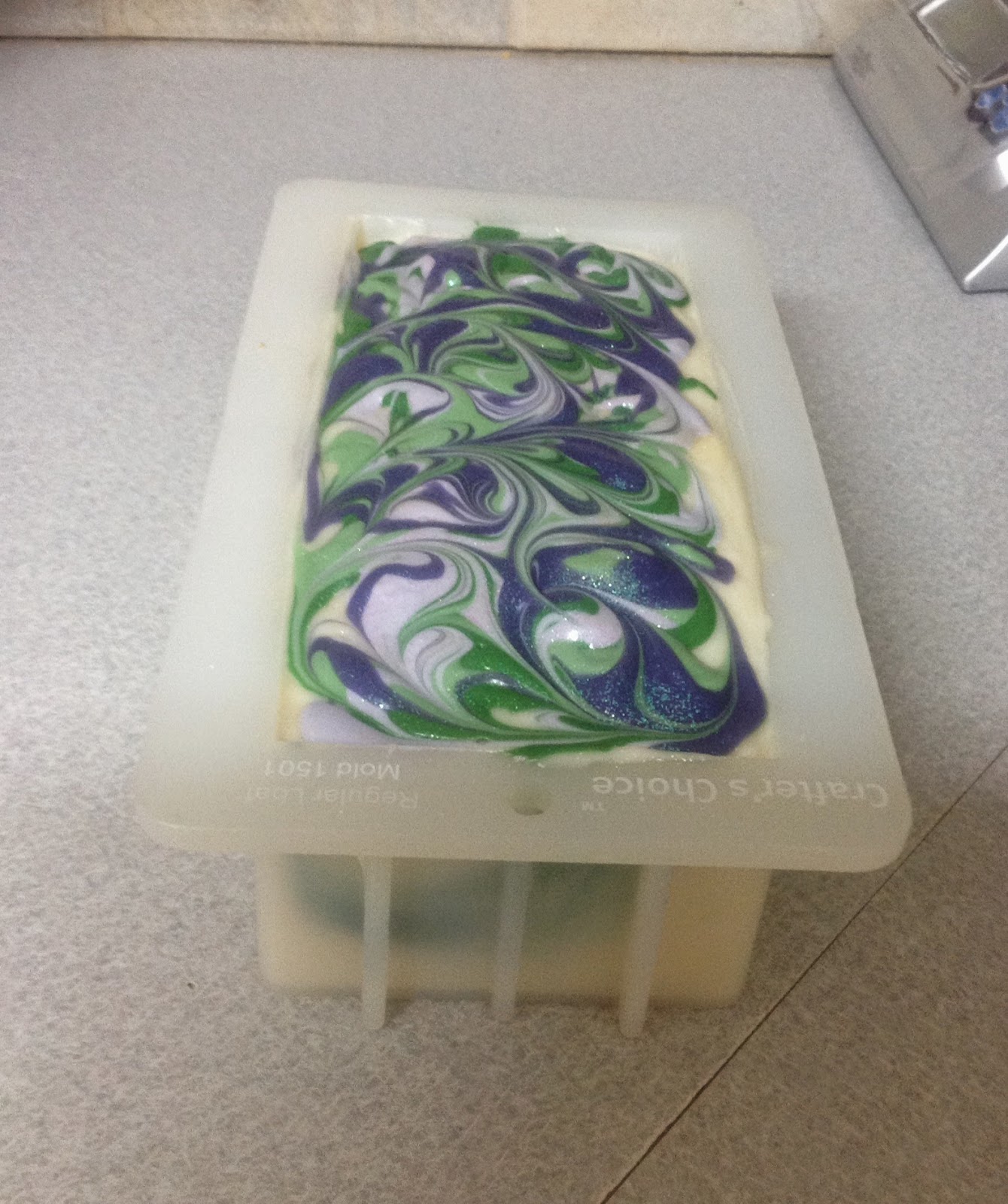 Soaps From Home: Feather Swirl Soap